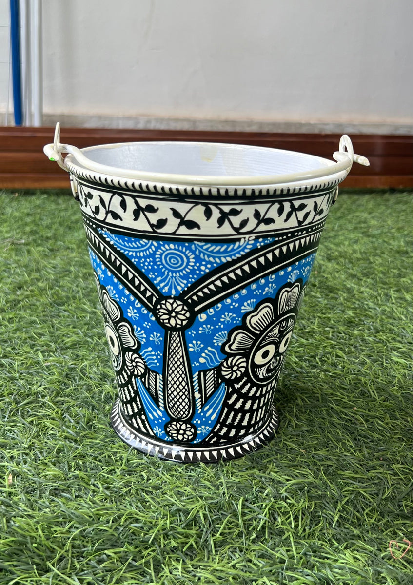 Hand Painted Blue Metal Bucket – Bangalore Hunts