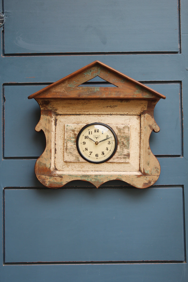 Upcycled Wooden Clock – Bangalore Hunts